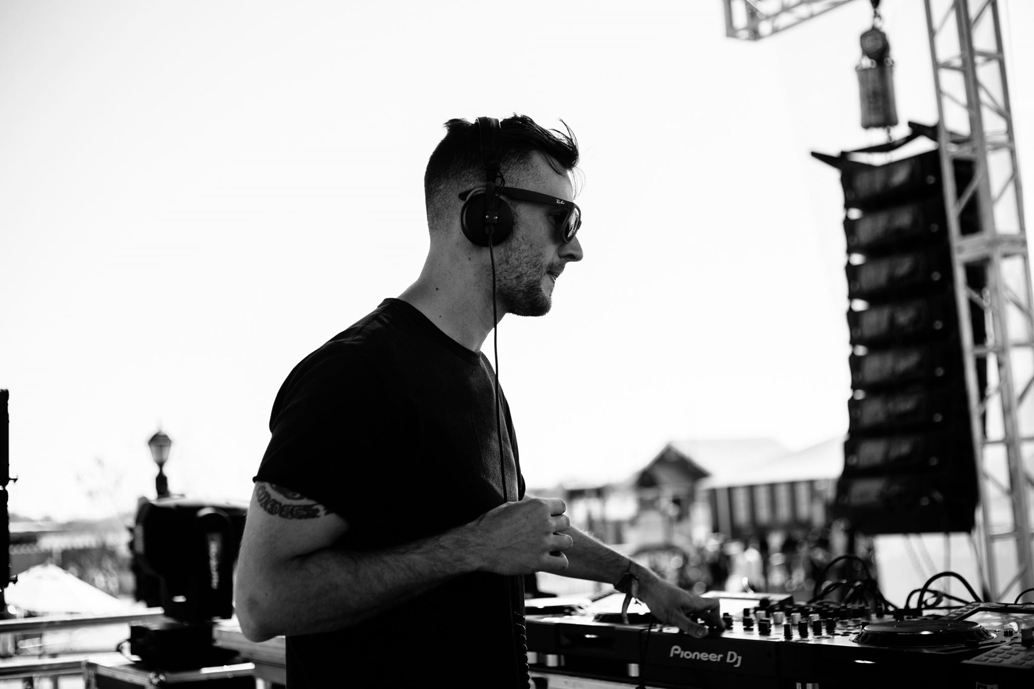 Artist & Label spotlight: Michael Hooker & Re:Sound music - Tanzgemeinschaft